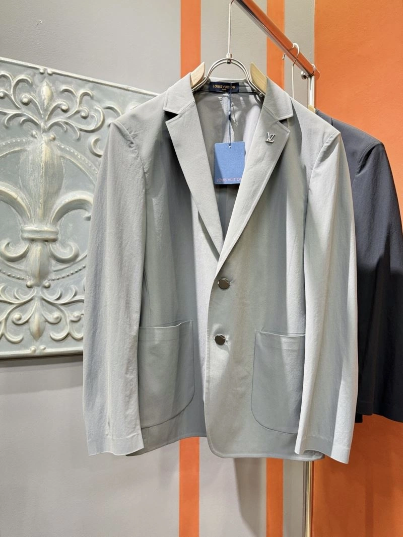 Louis Vuitton Outwear