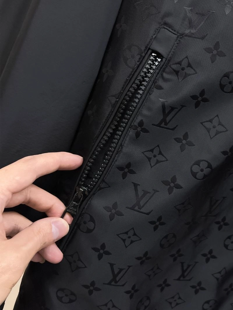 Real Louis Vuitton Outwear