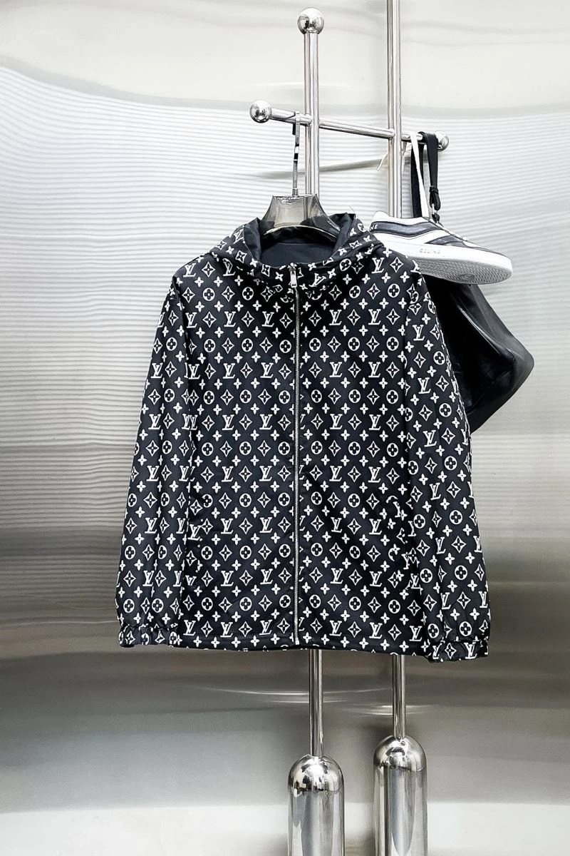 Louis Vuitton Outwear