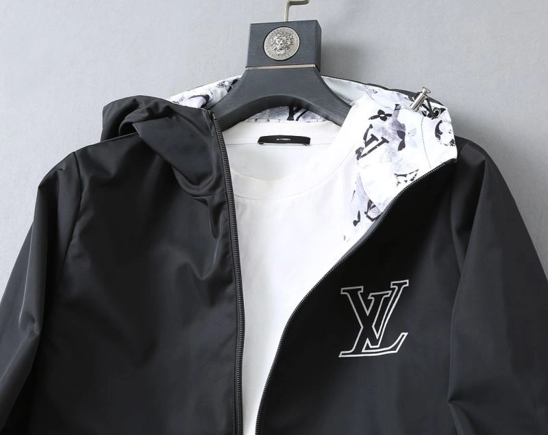 Legit Louis Vuitton Outwear