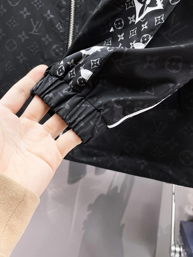 Cut-rate Louis Vuitton Outwear
