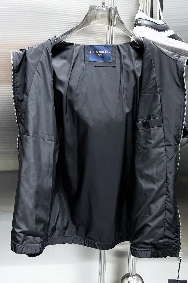 High accuracy Louis Vuitton Outwear