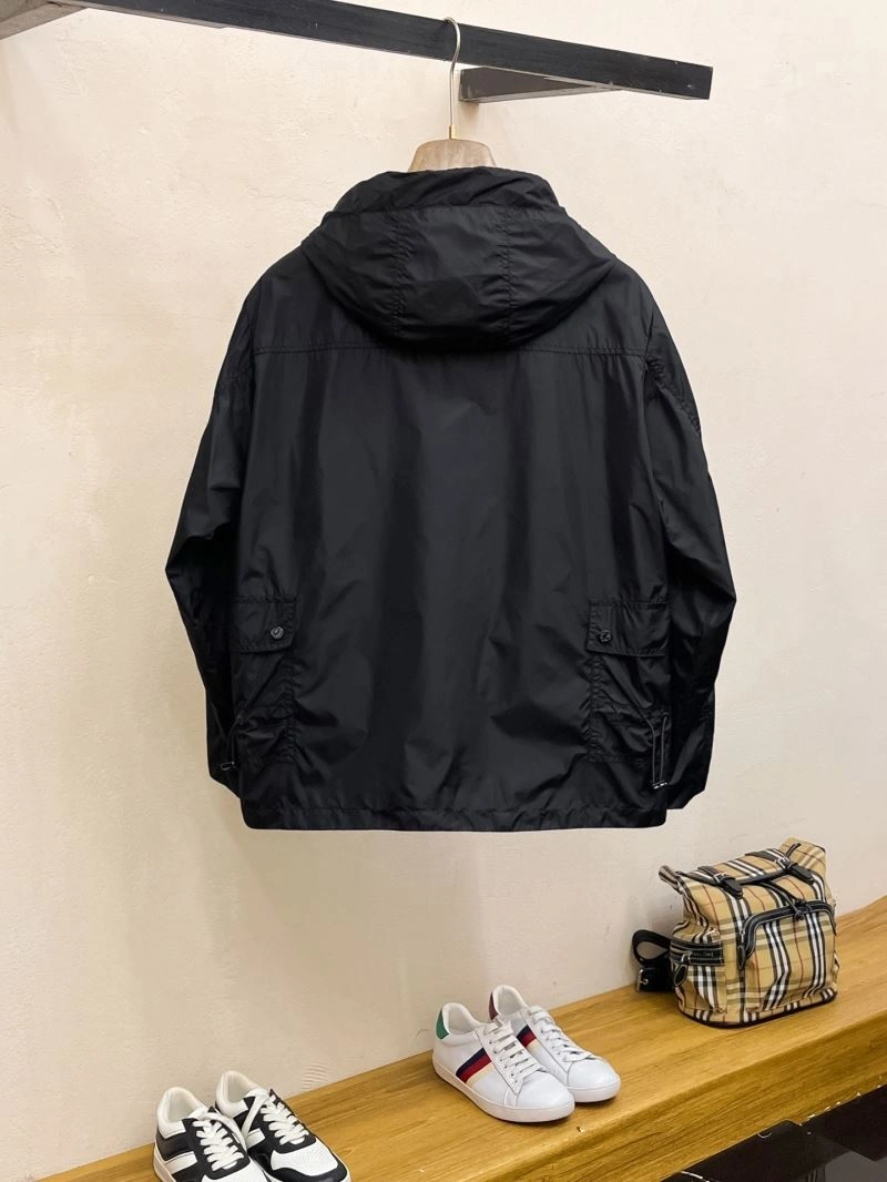 Official Louis Vuitton Outwear