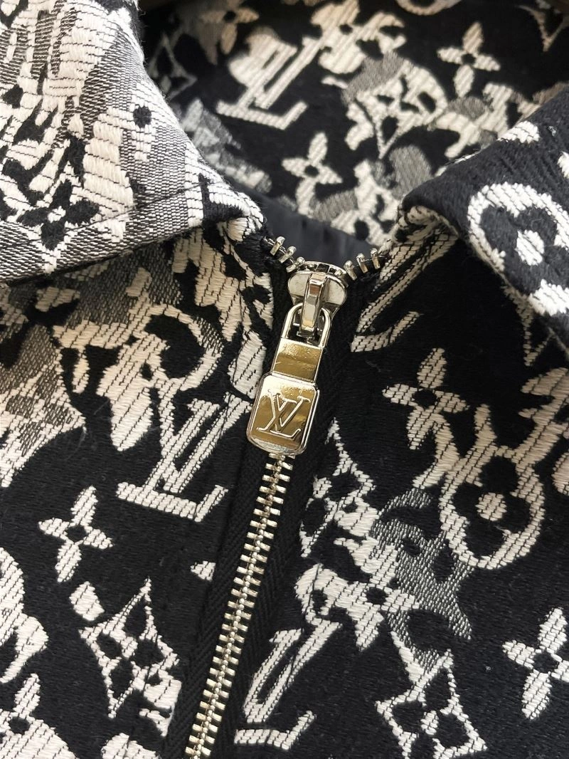 Bargain Louis Vuitton Outwear