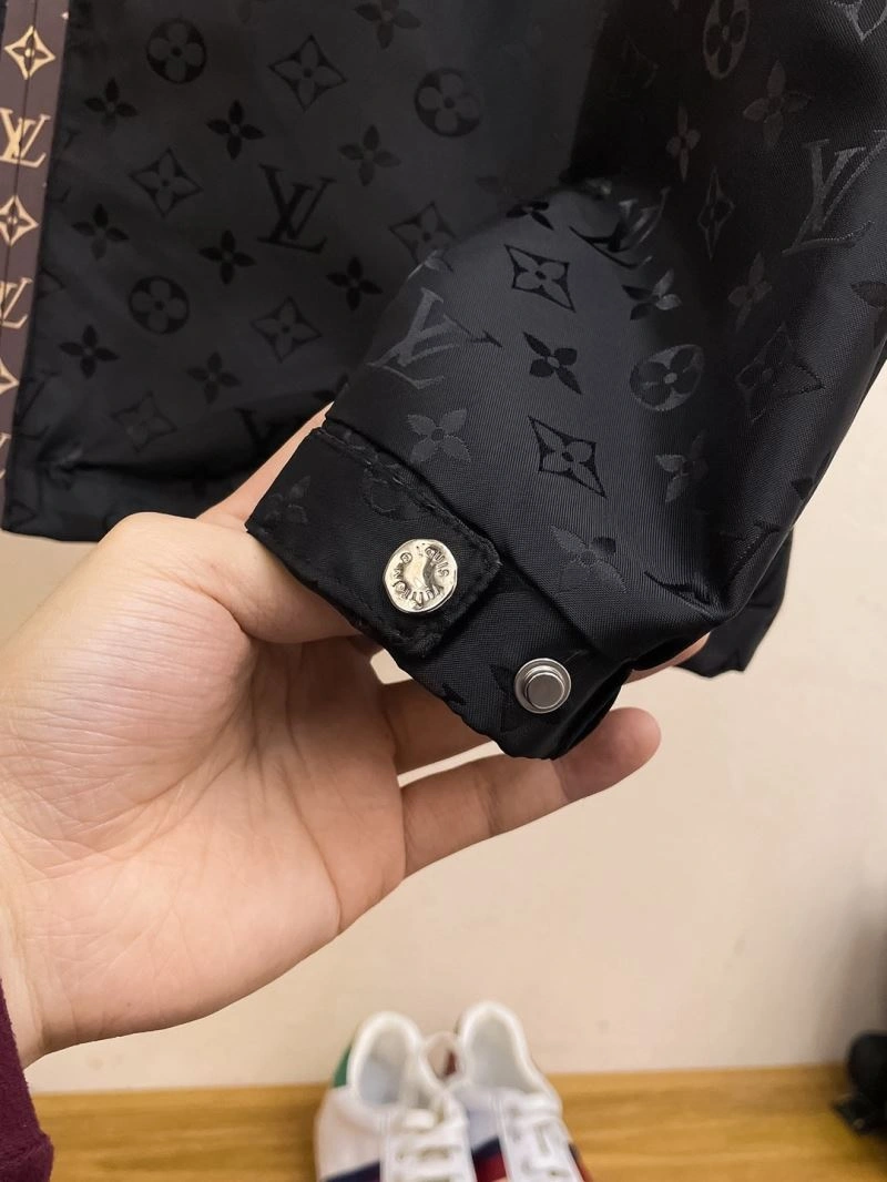 Inexpensive Louis Vuitton Outwear