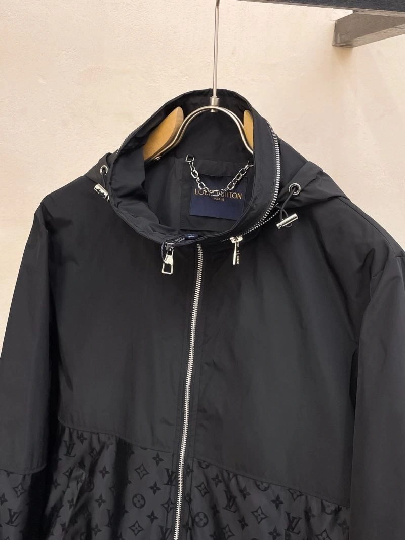 Top match Louis Vuitton Outwear