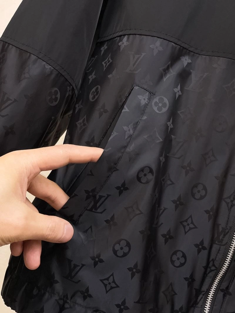 Top match Louis Vuitton Outwear