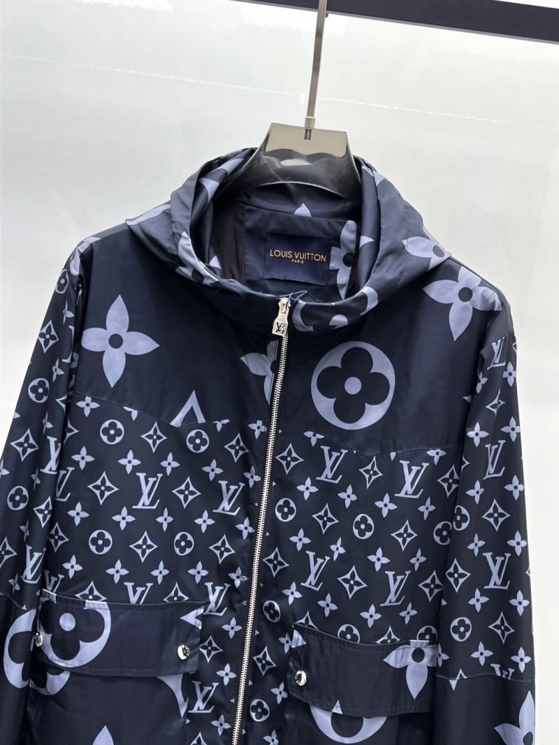 Low-cost Louis Vuitton Outwear