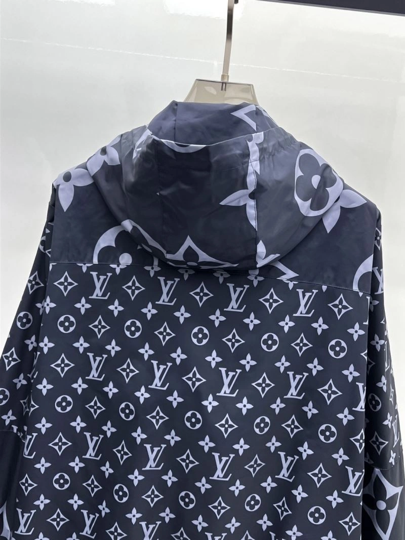 Low-cost Louis Vuitton Outwear