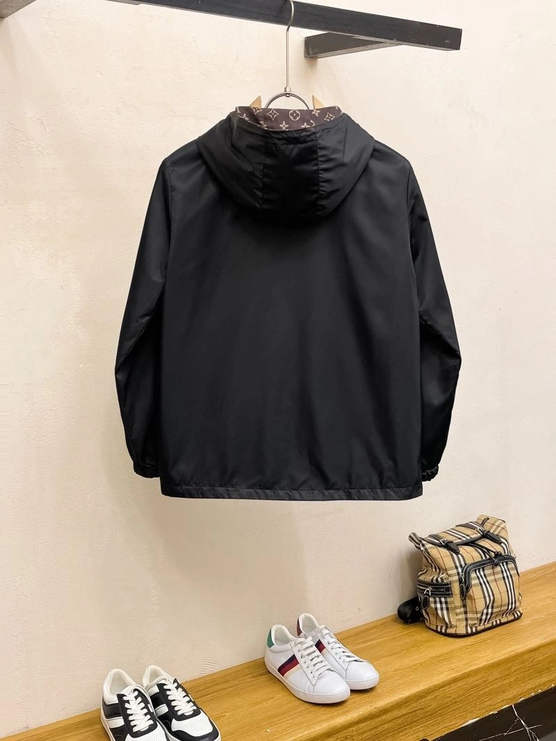 Top match Louis Vuitton Outwear