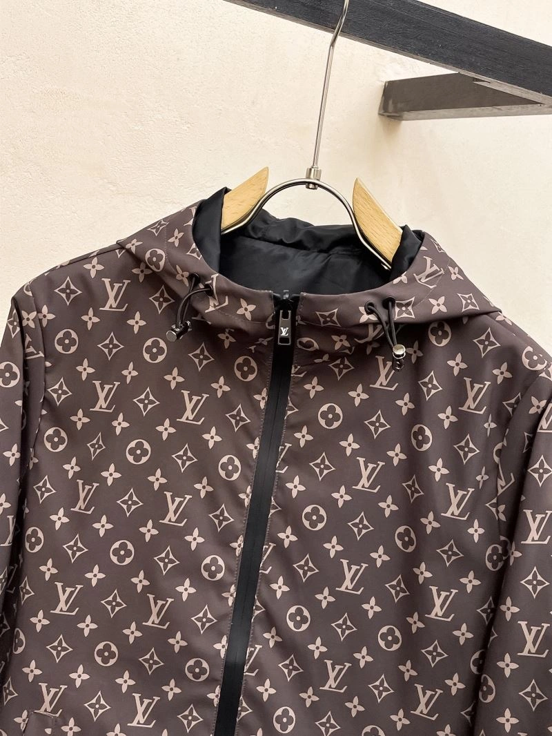 Top match Louis Vuitton Outwear