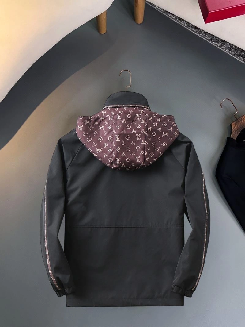 High accuracy Louis Vuitton Outwear