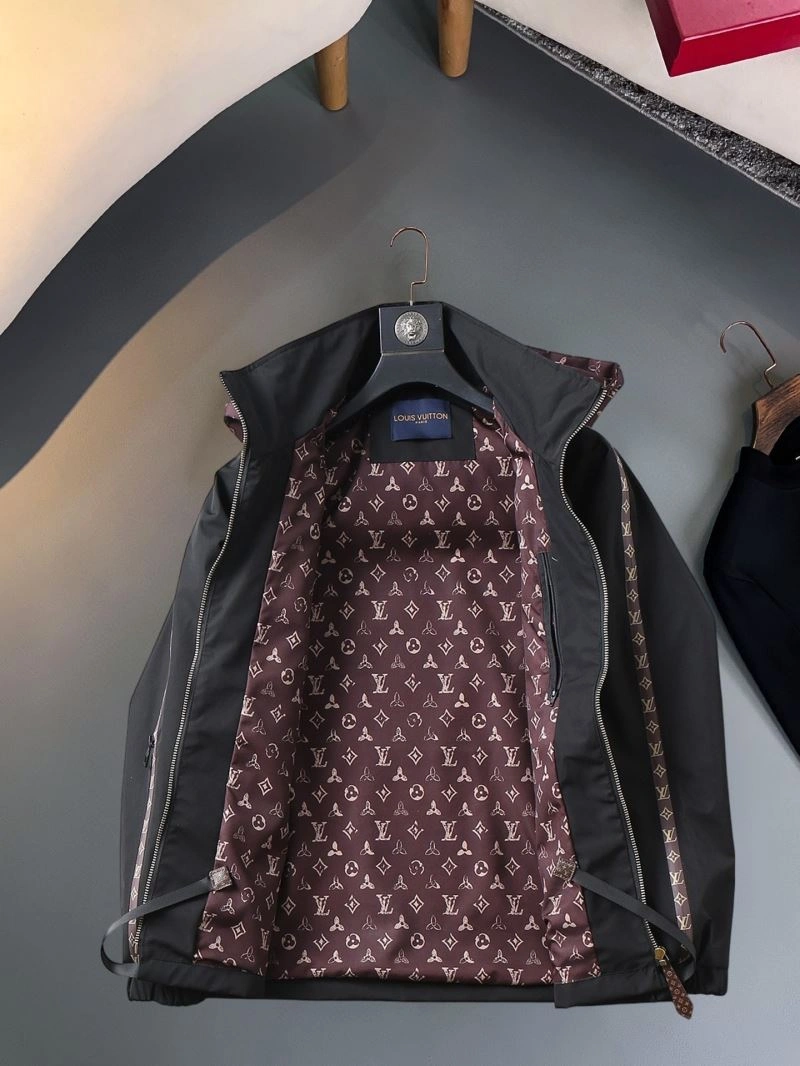 High accuracy Louis Vuitton Outwear