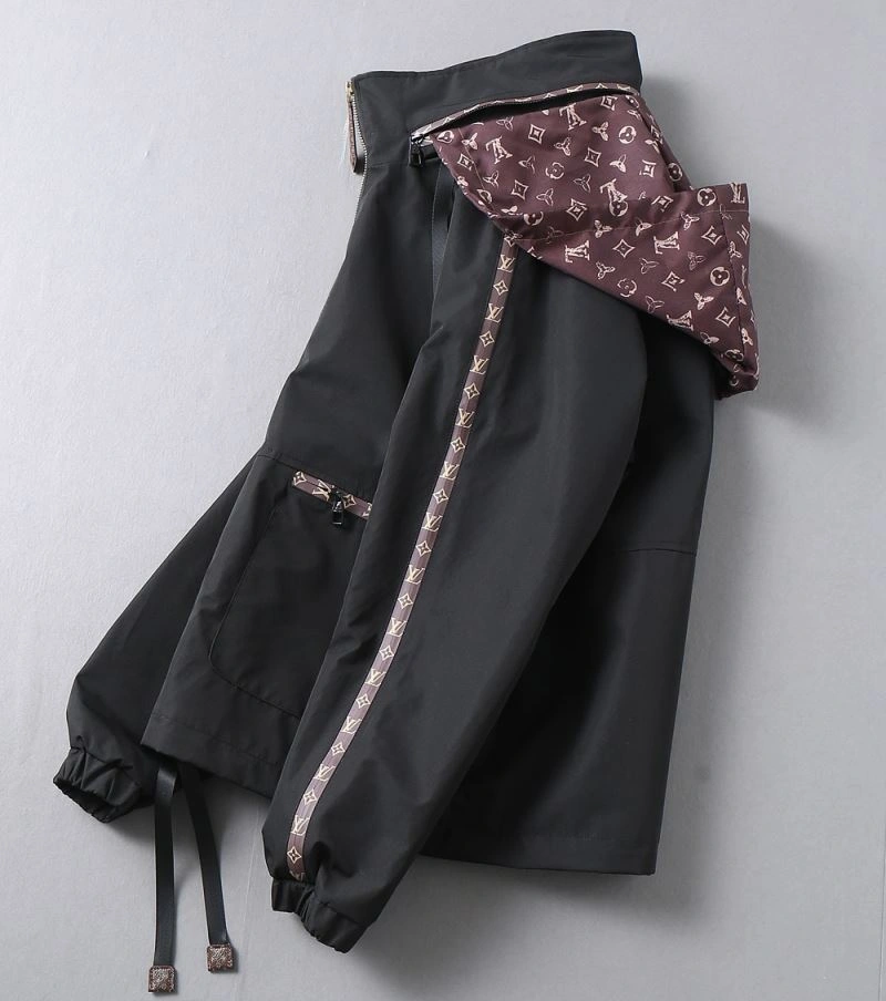 High accuracy Louis Vuitton Outwear