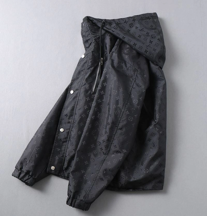High fidelity Louis Vuitton Outwear