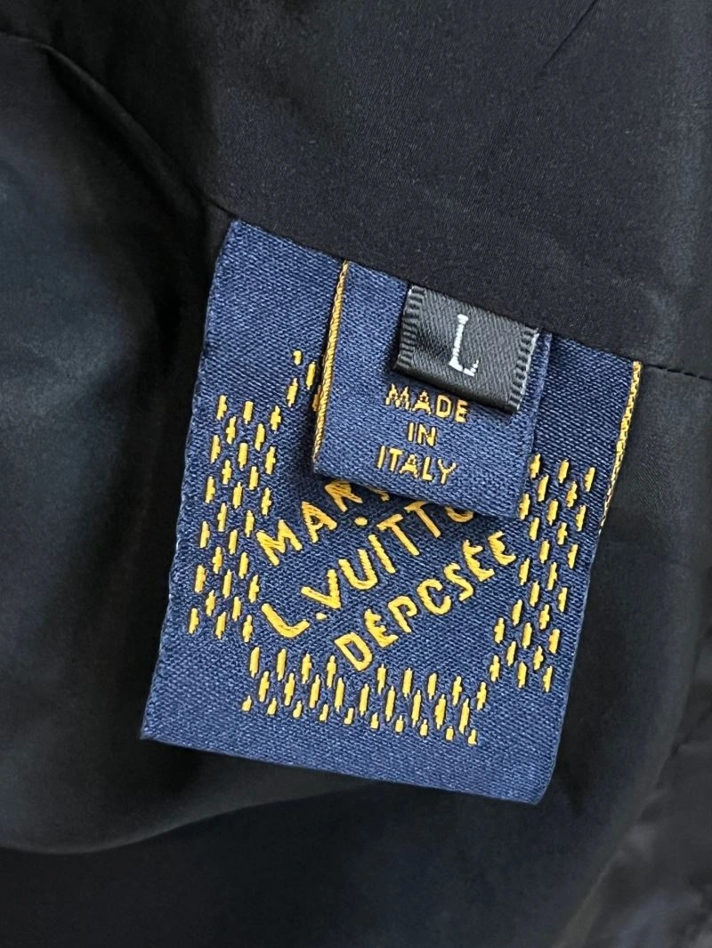 High accuracy Louis Vuitton Outwear