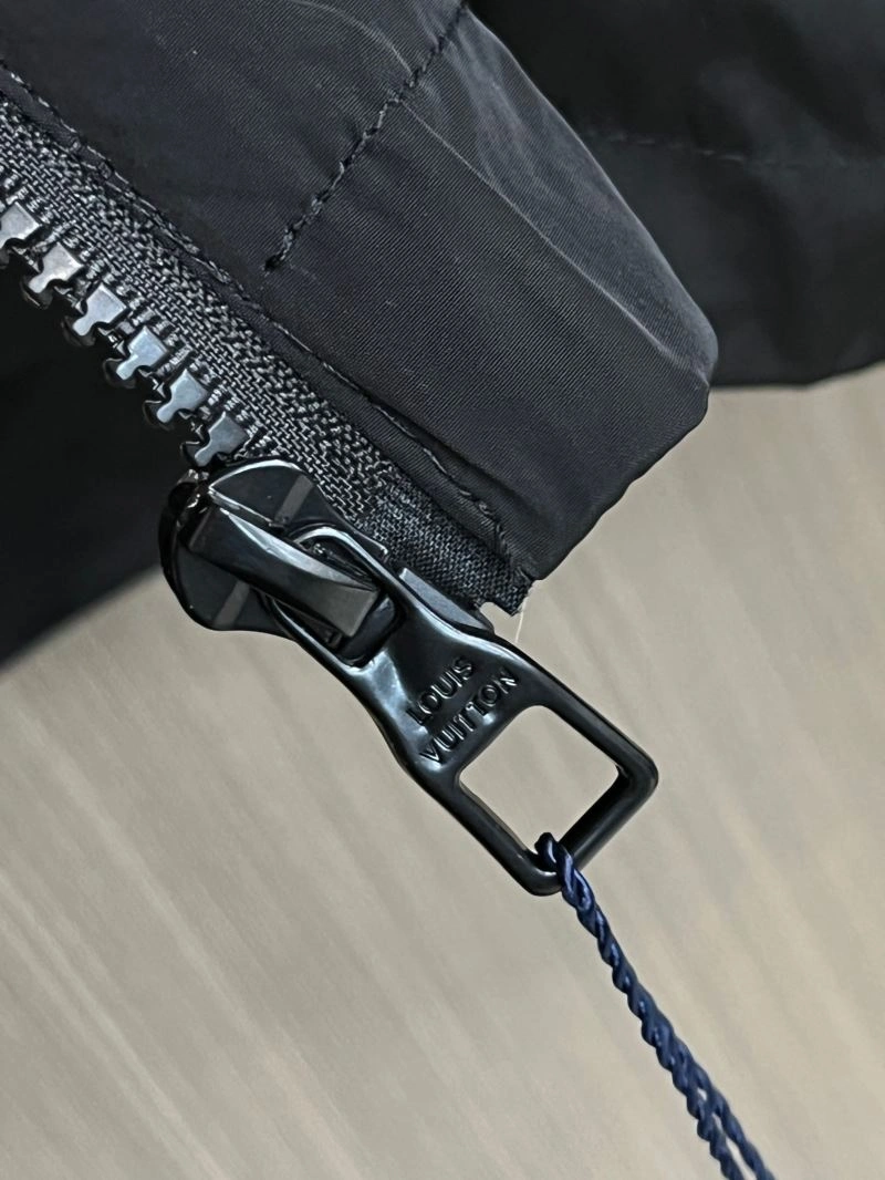 Real Louis Vuitton Outwear