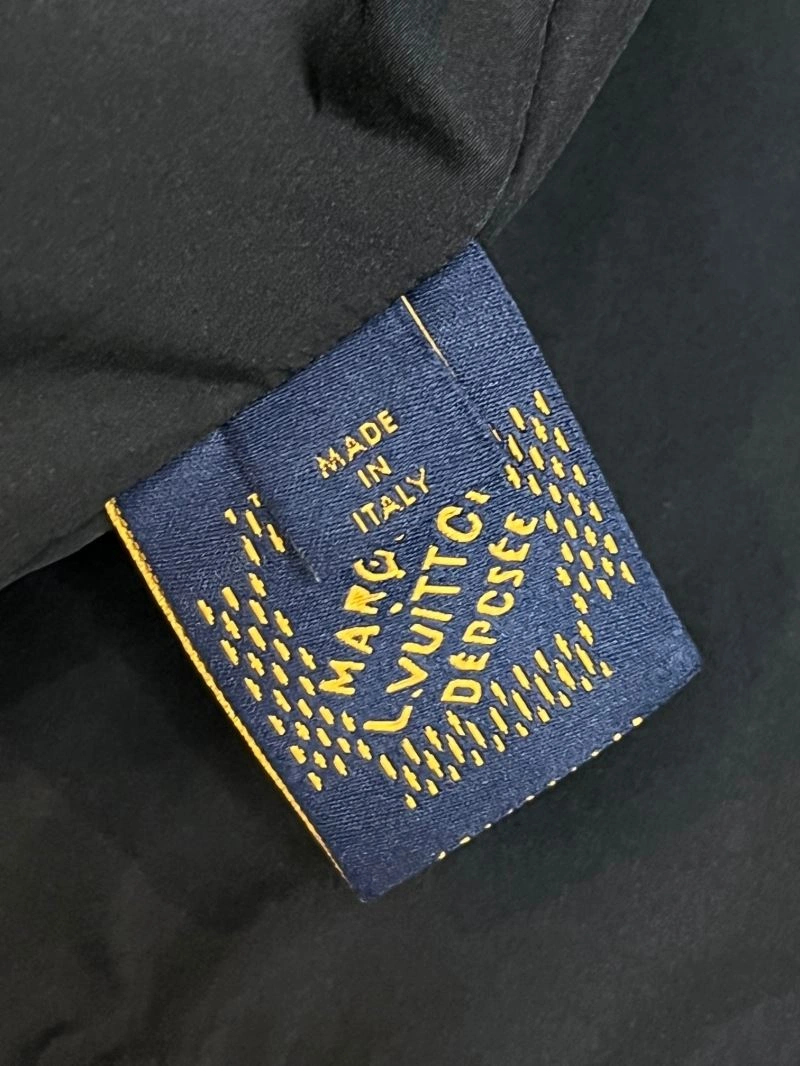 Real Louis Vuitton Outwear