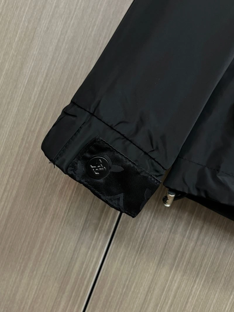 Perfect replica Louis Vuitton Outwear