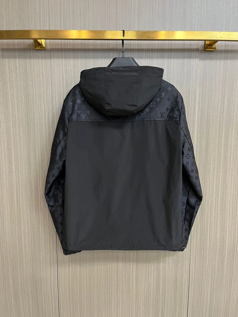 Legit Louis Vuitton Outwear