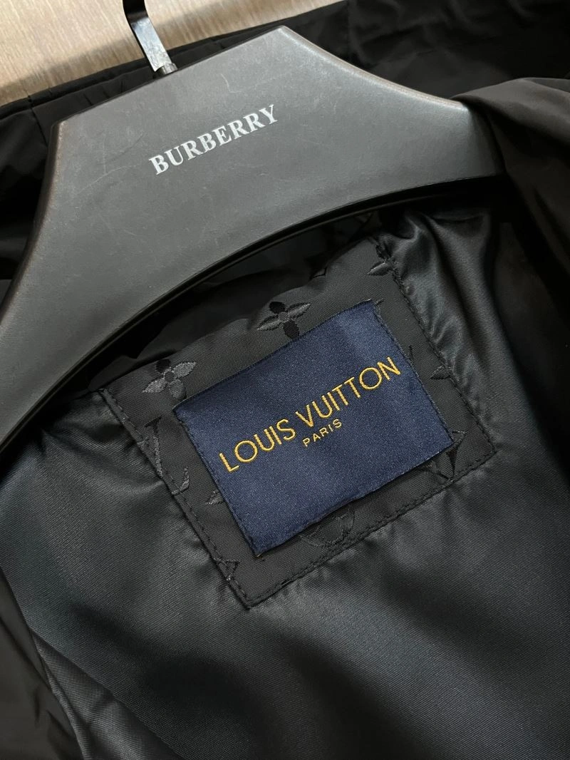 Legit Louis Vuitton Outwear