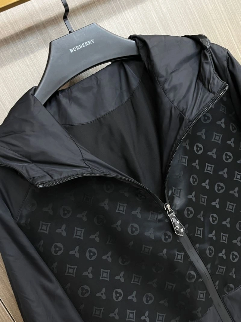 Low-cost Louis Vuitton Outwear
