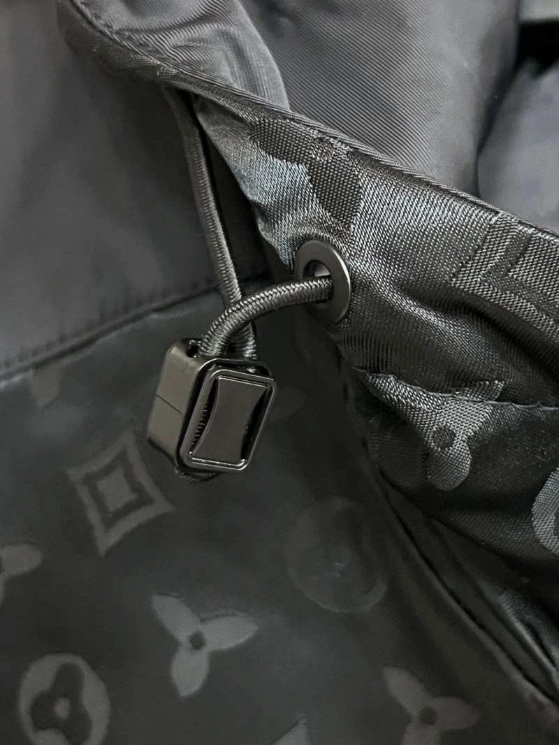 Low-cost Louis Vuitton Outwear