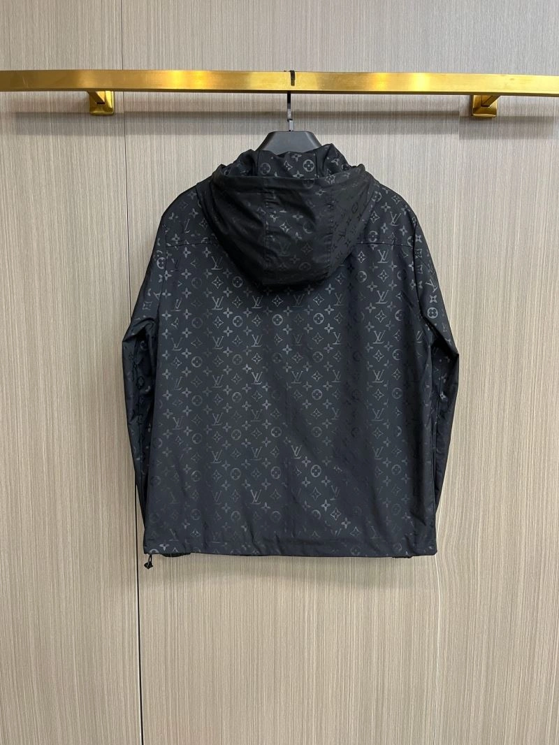 Low-cost Louis Vuitton Outwear