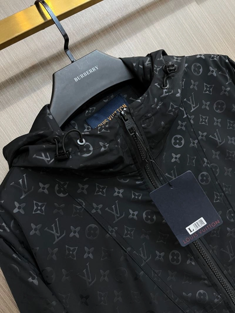 Low-cost Louis Vuitton Outwear