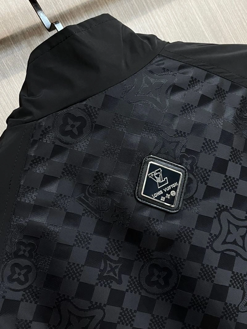 Official Louis Vuitton Outwear