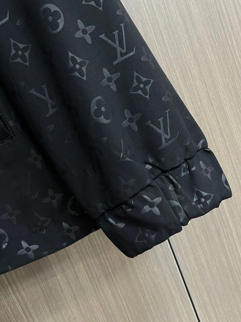Real Louis Vuitton Outwear