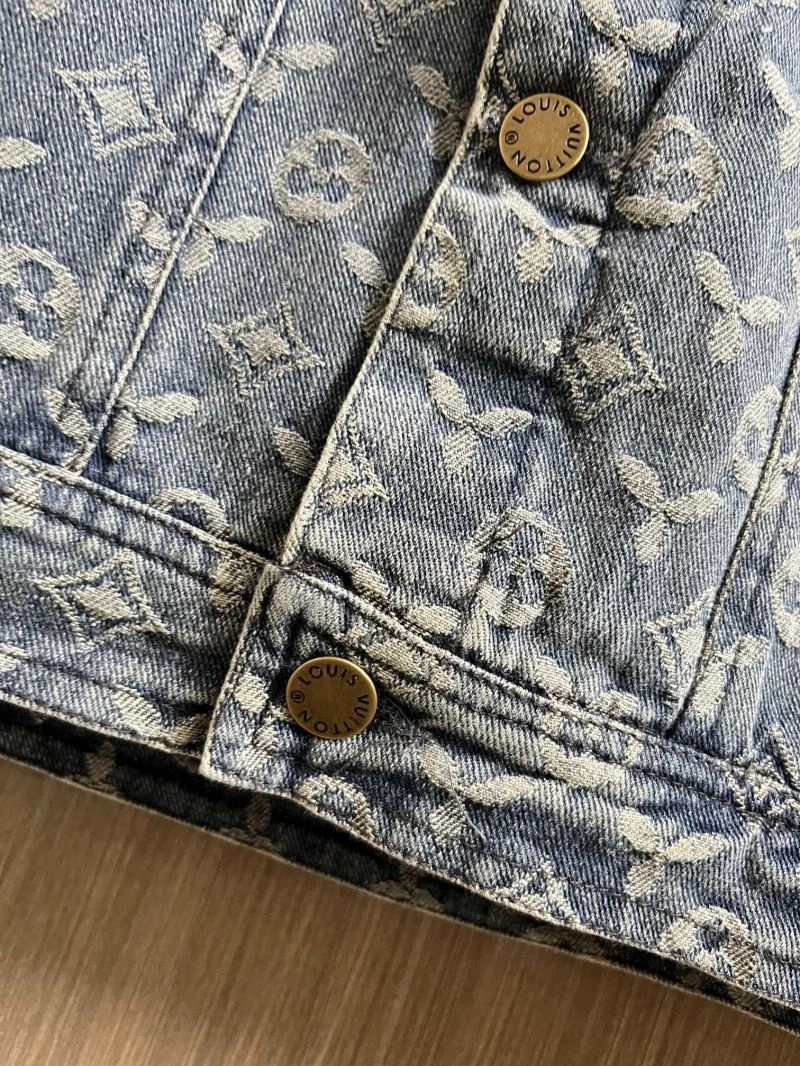Real Louis Vuitton Outwear