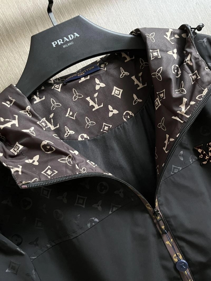 Exact replica Louis Vuitton Outwear
