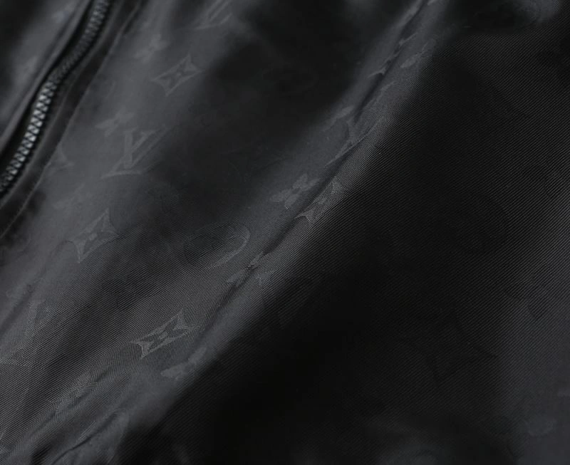 High accuracy Louis Vuitton Outwear