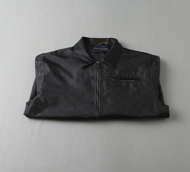 High accuracy Louis Vuitton Outwear