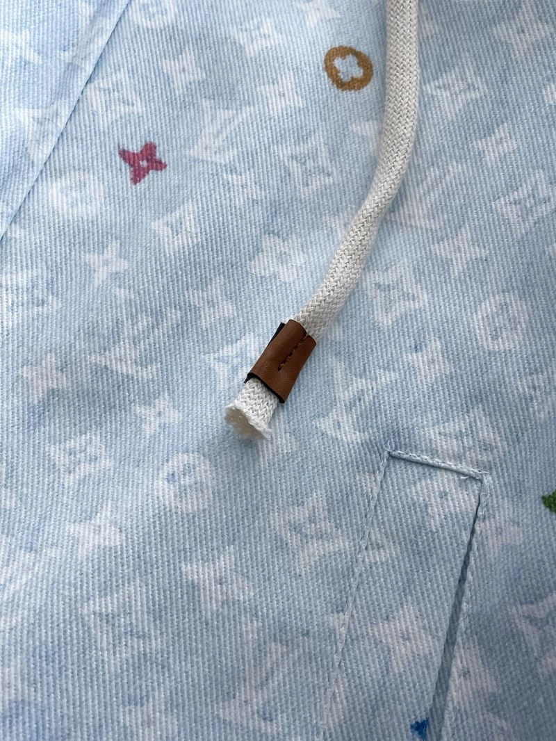 Accurate model Louis Vuitton Outwear