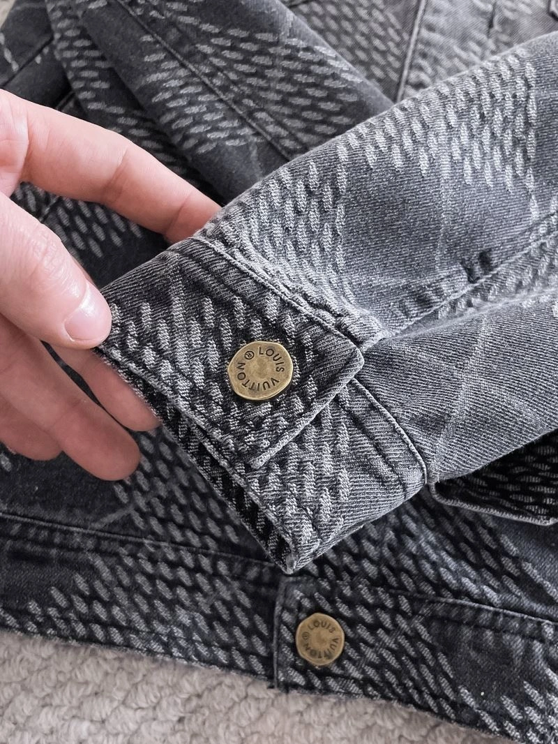 Economical Louis Vuitton Outwear