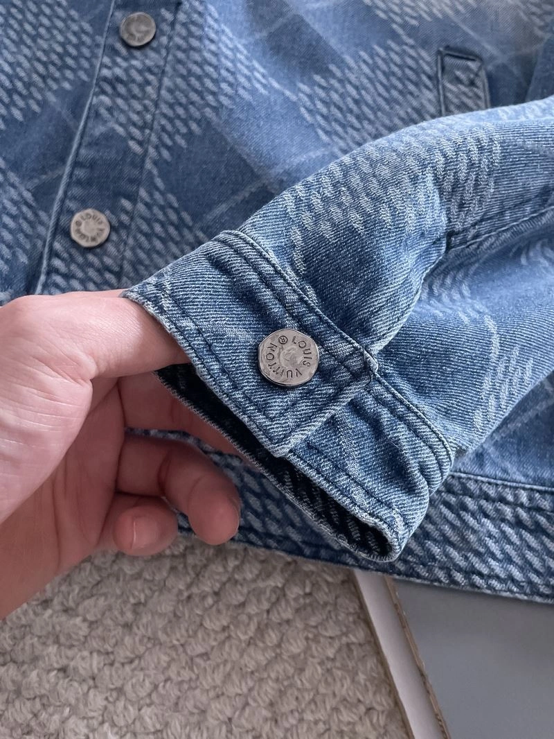 Inexpensive Louis Vuitton Outwear