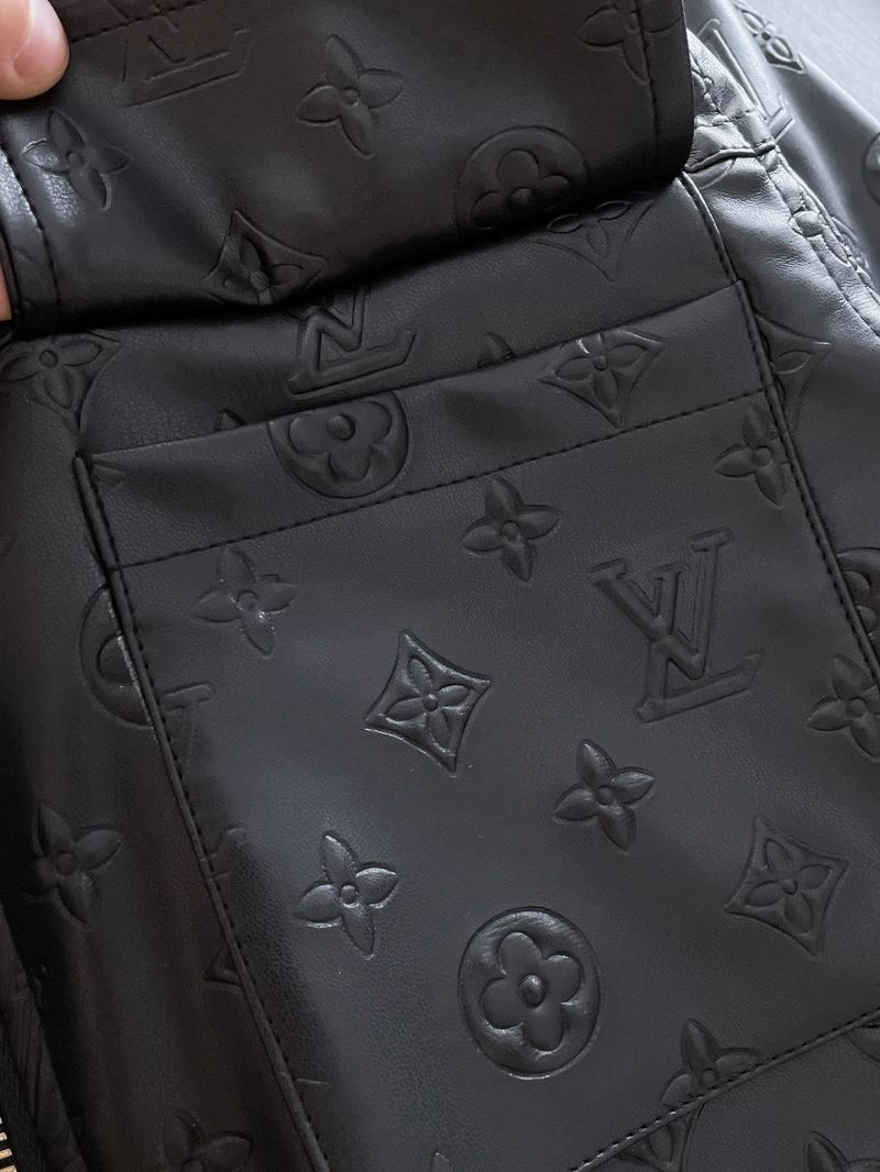 Bargain Louis Vuitton Outwear