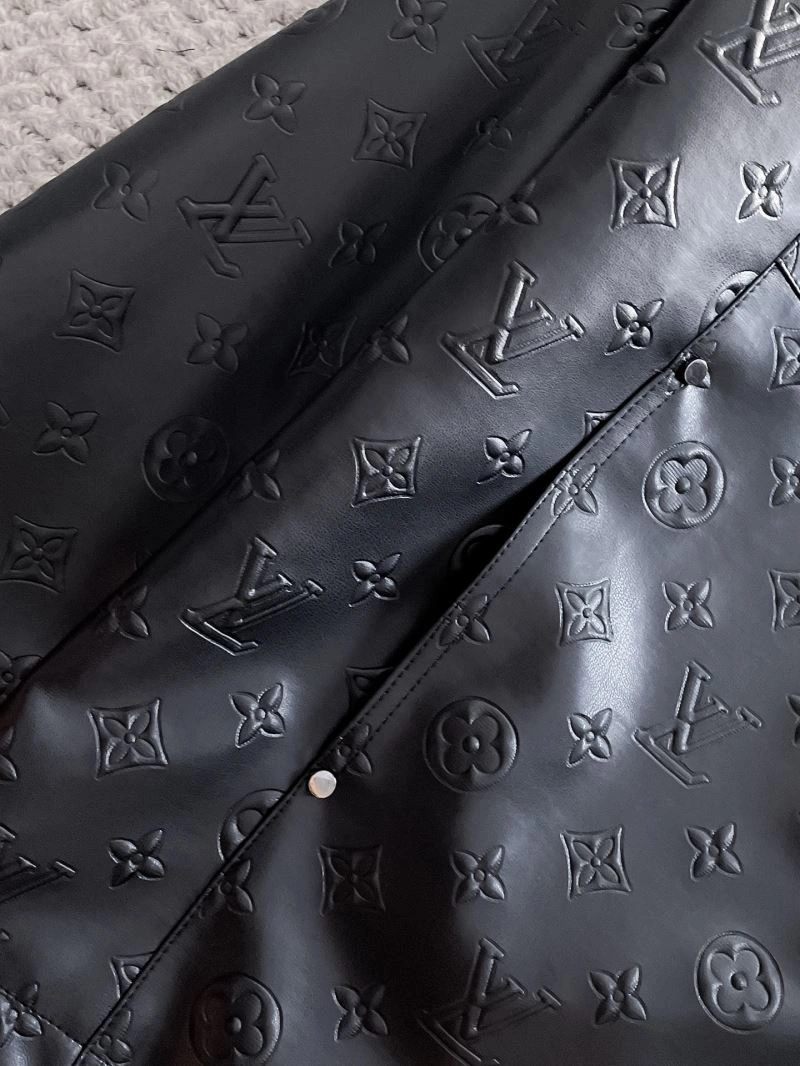 Bargain Louis Vuitton Outwear
