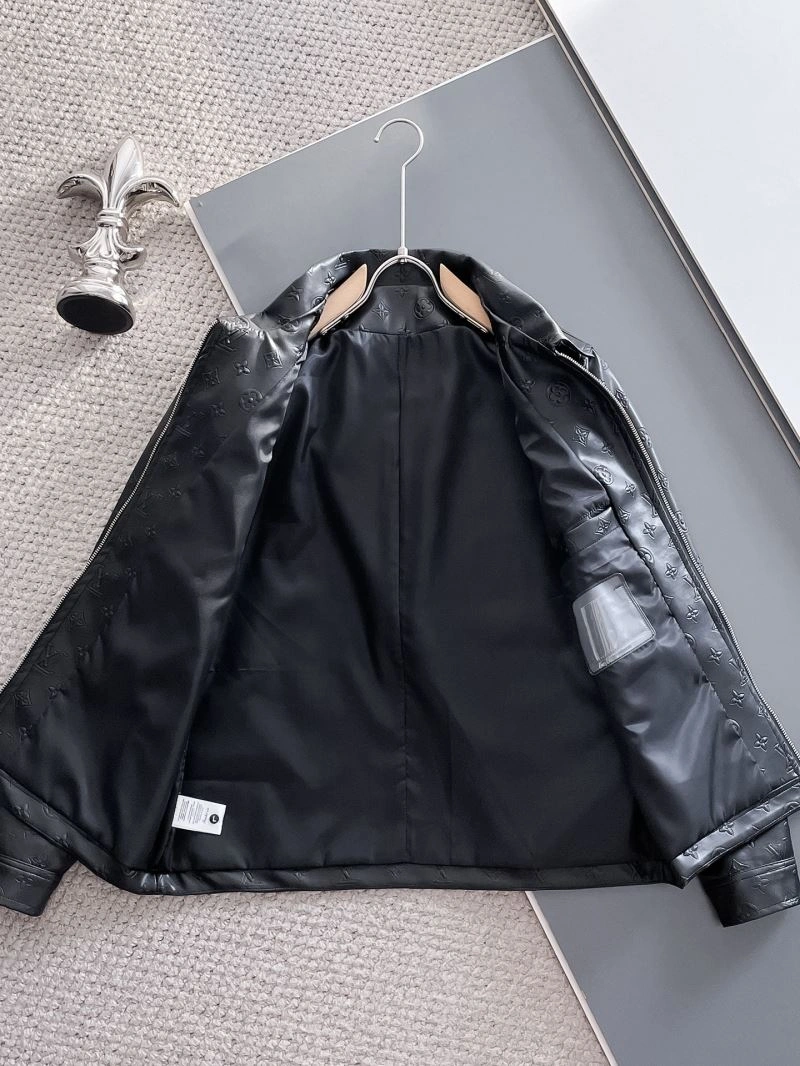 Bargain Louis Vuitton Outwear