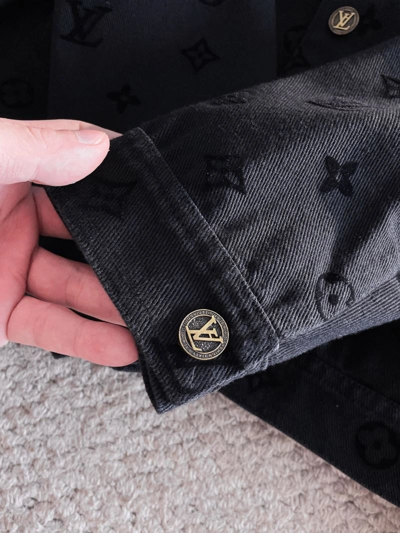 Inexpensive Louis Vuitton Outwear