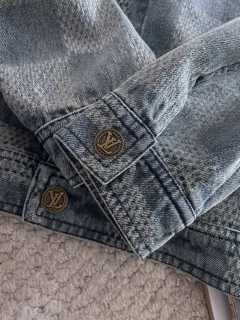 Precise copy Louis Vuitton Outwear