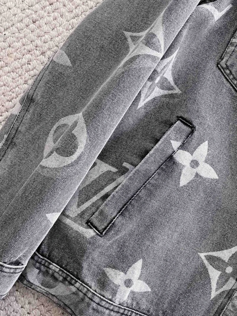 High fidelity Louis Vuitton Outwear