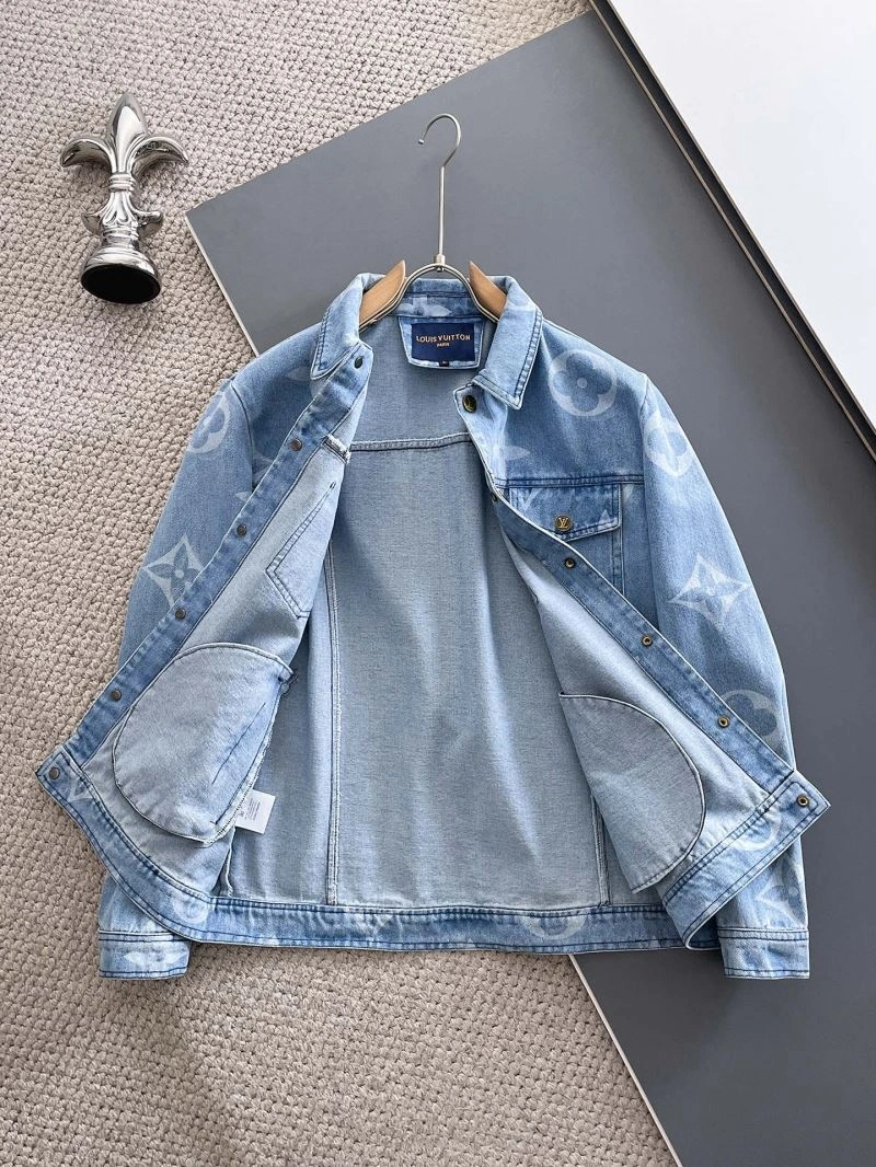 Top match Louis Vuitton Outwear