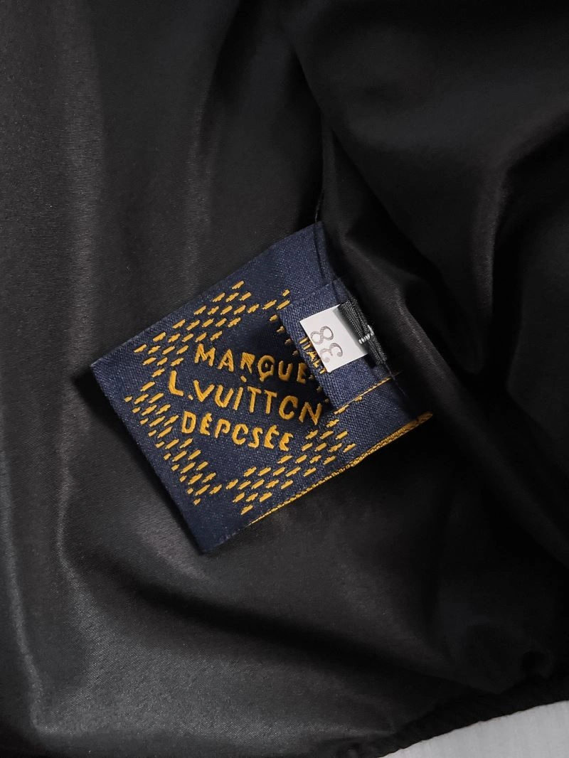 Legit Louis Vuitton Outwear