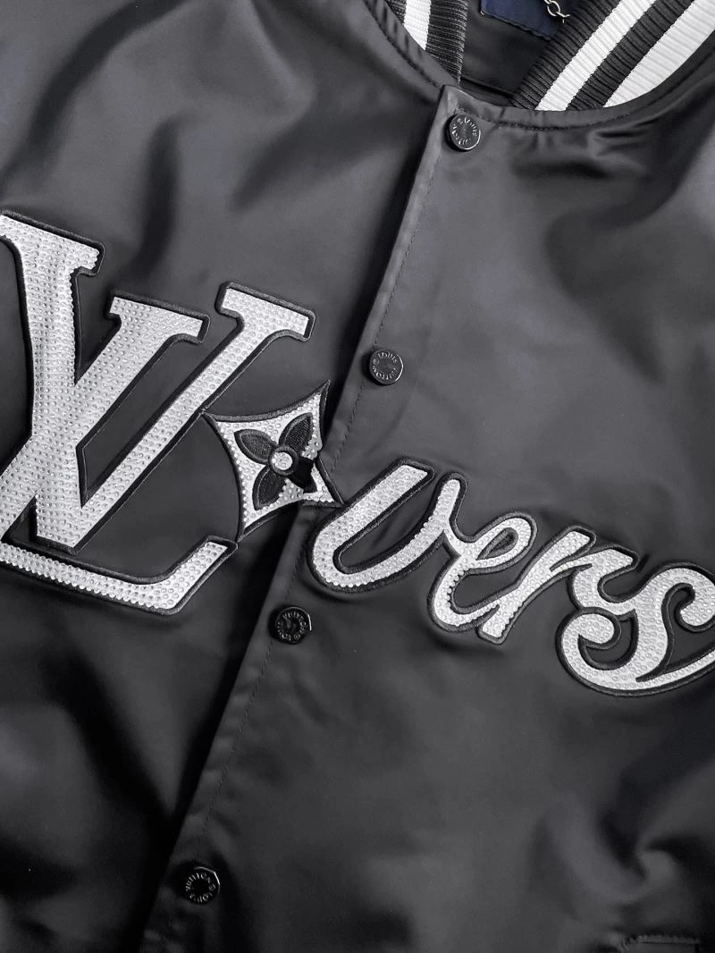 Legit Louis Vuitton Outwear
