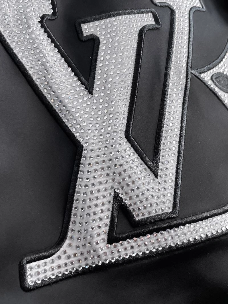Legit Louis Vuitton Outwear