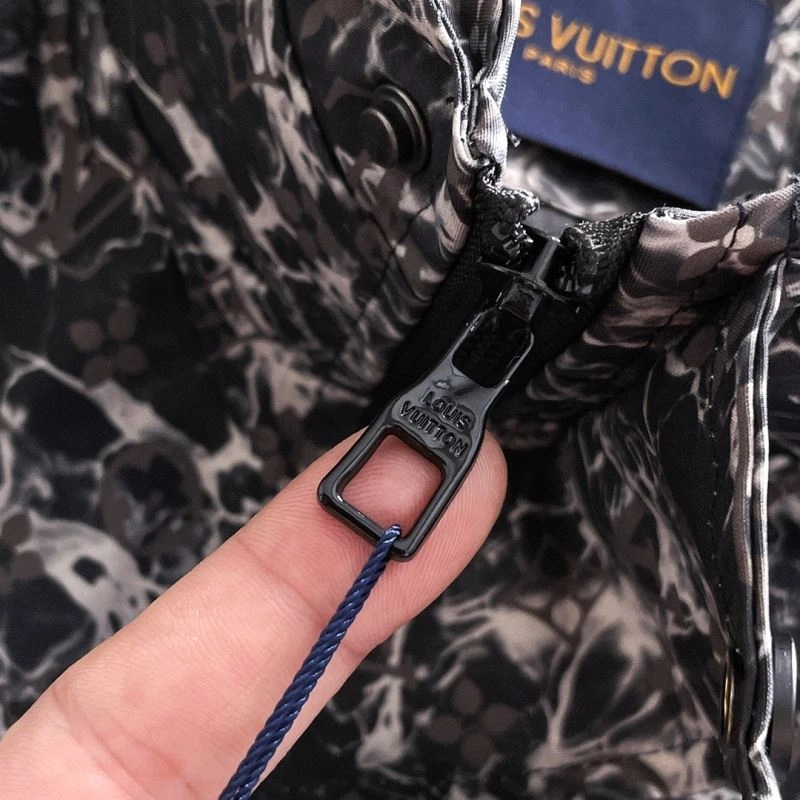 Mirror quality Louis Vuitton Outwear
