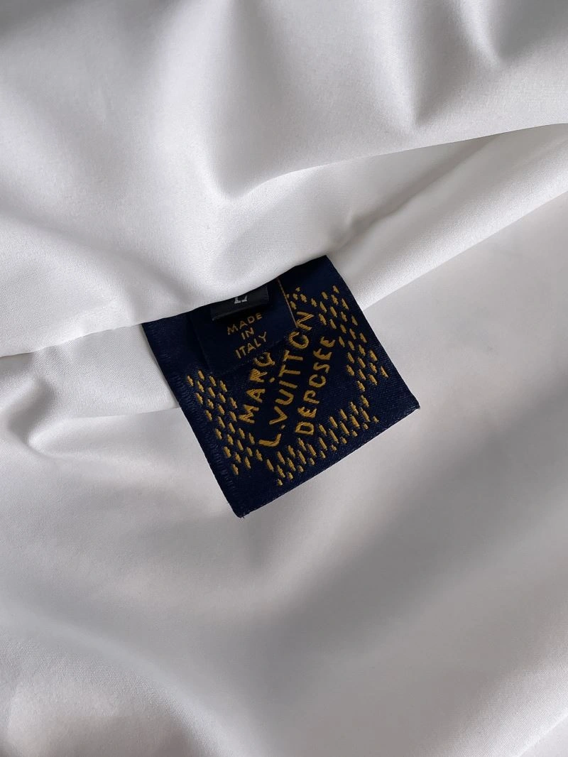 Legit Louis Vuitton Outwear